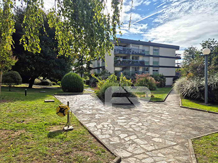 Appartement à vendre - Chatou, Sud - 5 pièces - 3 chambres