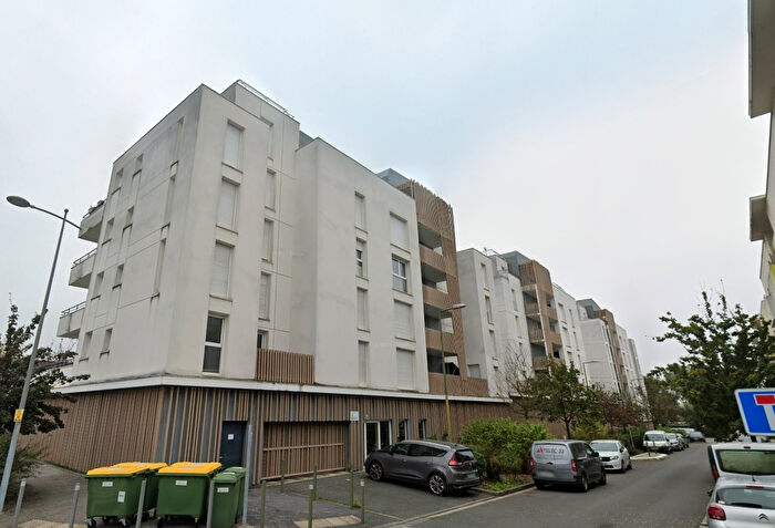 Appartement à vendre - Lormont, La Ramade - 2 pièces - 1 chambre