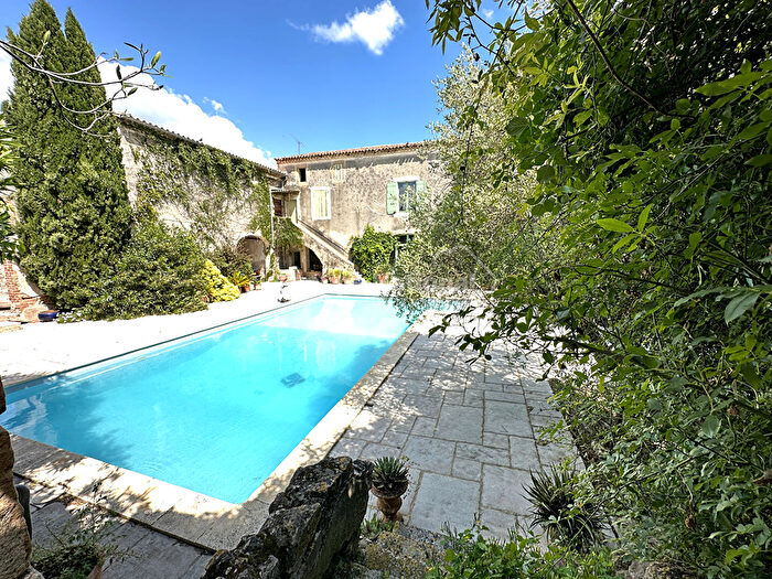 Maison 14 pièces à vendre - Saint-Geniès-de-Malgoirès
