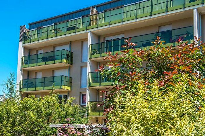 Appartement à louer - Rive de Seine Sud Est, Melun - 2 pièces - 1 chambre