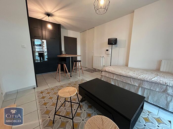 Appartement à louer - Angers, Doutre, Saint-Jacques - 2 pièces - 1 chambre