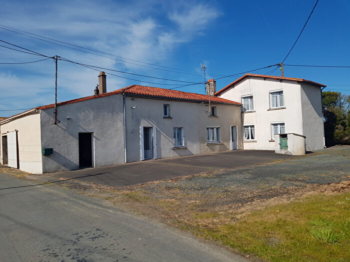 Maison 10 pièces à Chauché, à vendre