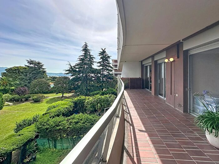 Appartement 3 pièces à vendre - Nice, Lanterne