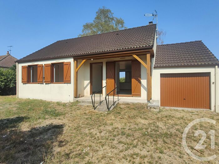 Maison 4 pièces à Sancoins, à louer