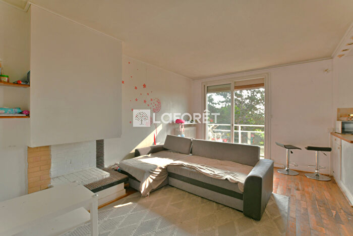 Appartement à vendre - La Celle-Saint-Cloud, Le Bourg - 3 pièces - 2 chambres