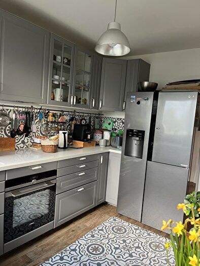 Appartement à vendre - Marseille e , Les Trois Lucs - 3 pièces - 2 chambres