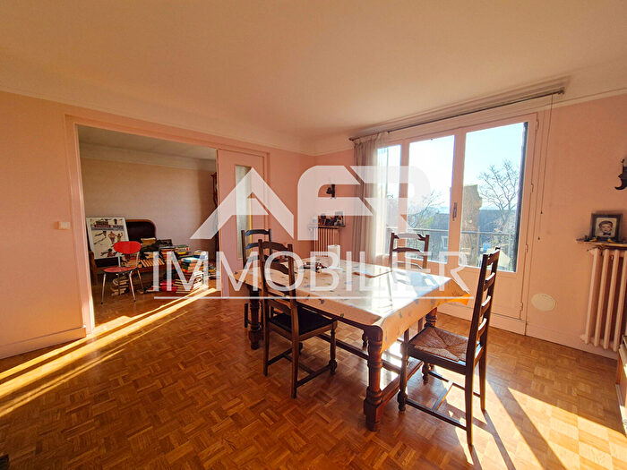 Maison 5 pièces à vendre - Chatou, Est