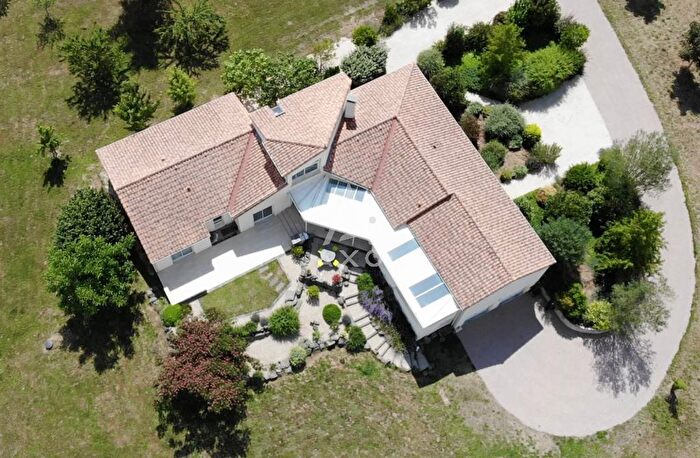 Montemb uf, Montemboeuf - Maison 10 pièces à vendre