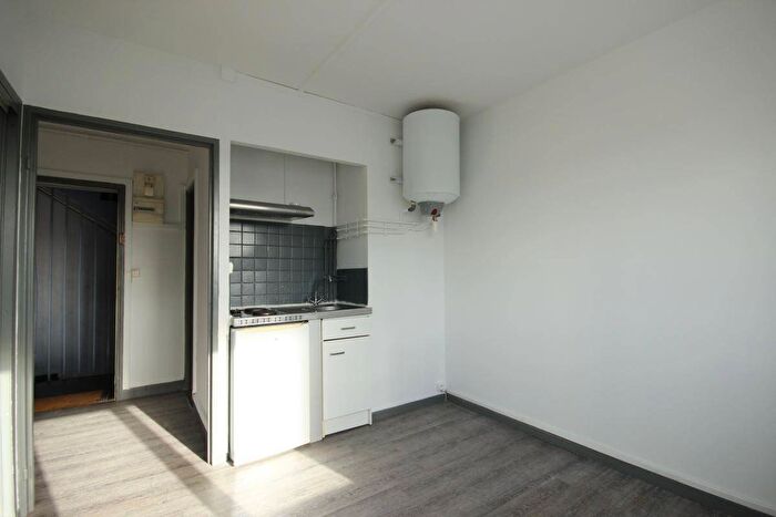 Dufau-Tourasse, Pau - Appartement 1 pièce à louer