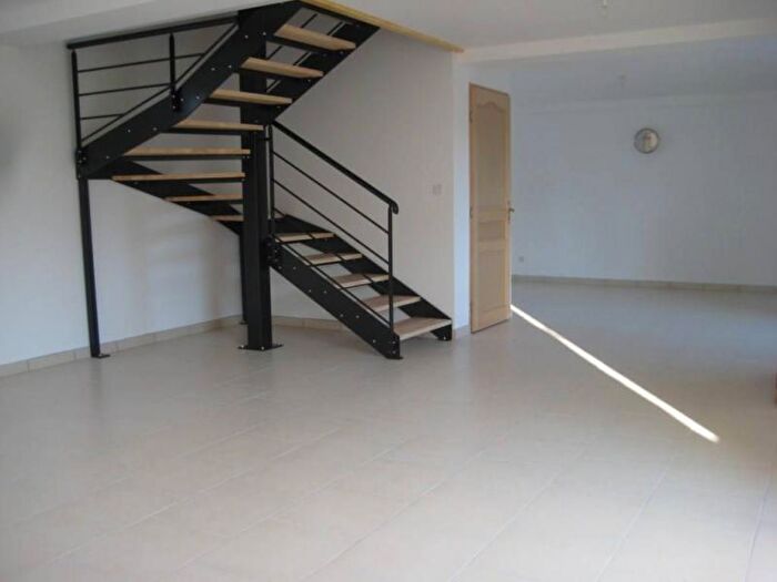 Maison à louer - Launay-Villiers - 4 pièces - 2 chambres