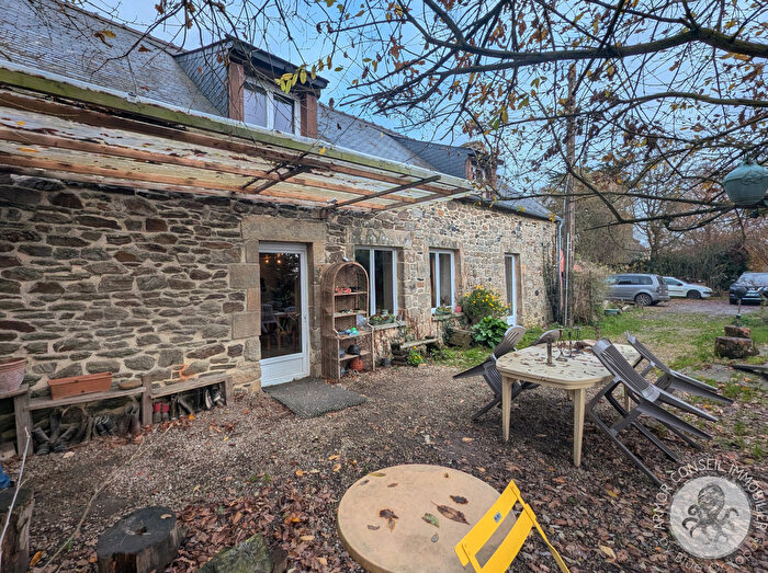 Maison à vendre - Pléven - 8 pièces - 7 chambres