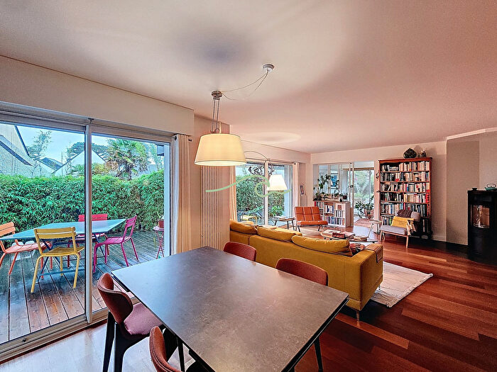 Maison à vendre - Larmor-Plage - 8 pièces - 6 chambres