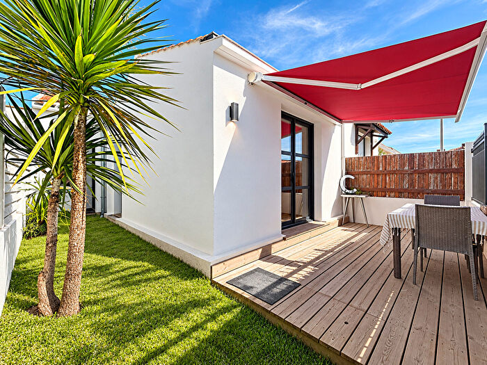 Maison 2 pièces à Les Sables-d'Olonne, Les Roses, Route du Château d'Olonne, à vendre