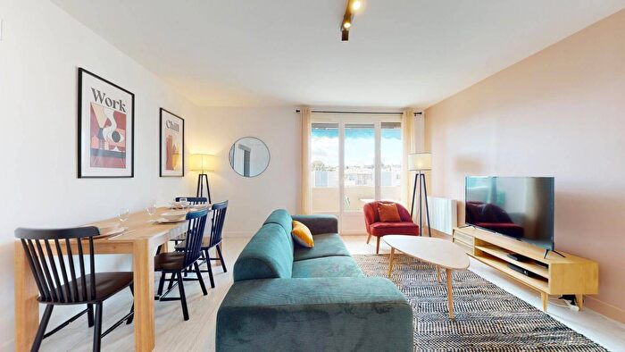 Appartement à louer - Lemasson, Montpellier - 5 pièces - 4 chambres