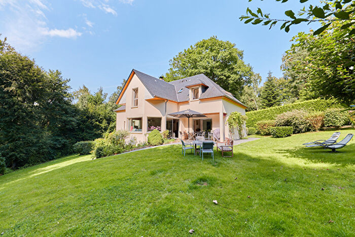 Maison à vendre - Saint-Gatien-des-Bois - 7 pièces - 6 chambres