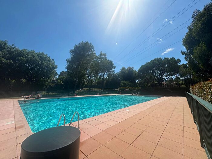 Appartement 3 pièces à vendre - Mougins, Font Neuve, Saint-Basile, Fontmerle, Nartassière
