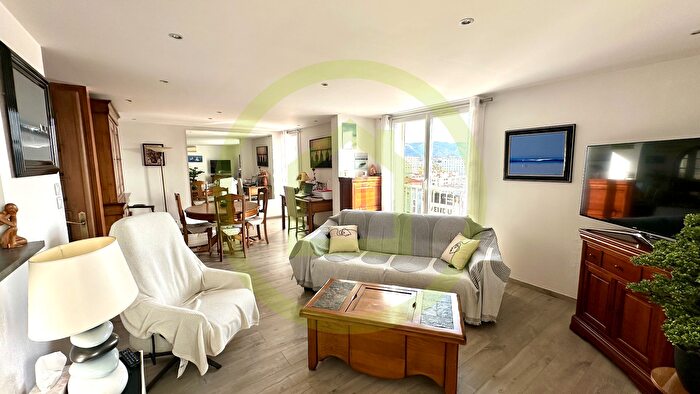 Appartement à vendre - La Seyne-sur-Mer, Nord - 4 pièces - 2 chambres