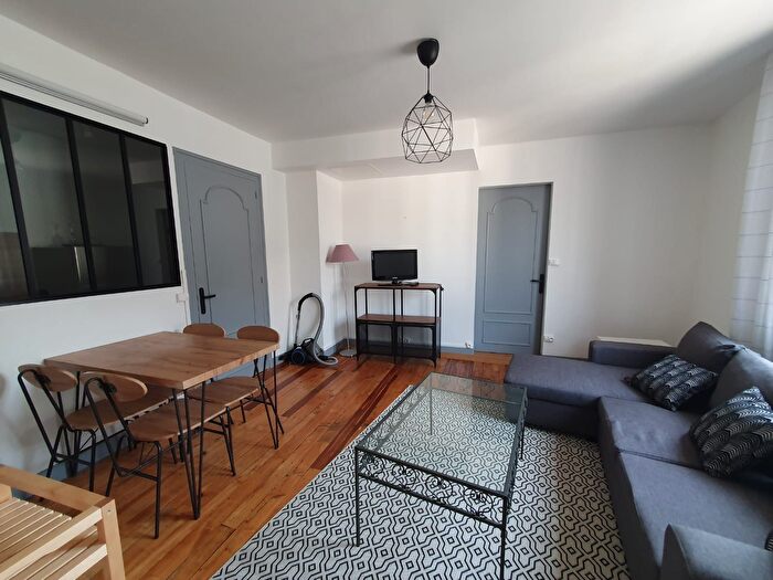 Appartement à louer - Tours, Grammont - 3 pièces - 2 chambres