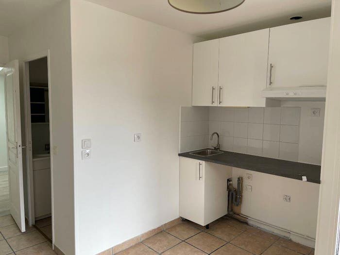Le Village, Jouy-le-Moutier : Appartement 2 pièces à louer