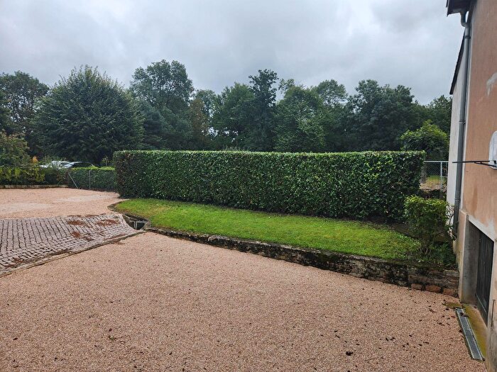 Maison à louer - Prissé - 6 pièces - 4 chambres