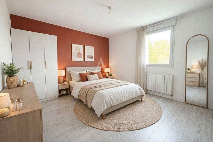 Maison à louer - Nord Ouest, La Chapelle-sur-Erdre - 5 pièces - 4 chambres