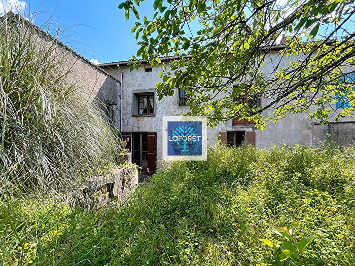 Maison à vendre - Montlieu-la-Garde - 1 pièce - 3 chambres