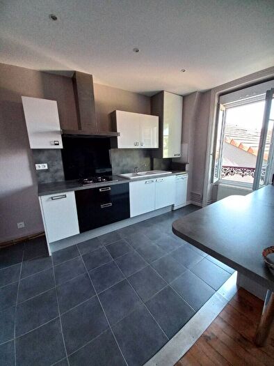 Appartement à louer - Le Centre-Gare, Roanne - 3 pièces - 2 chambres