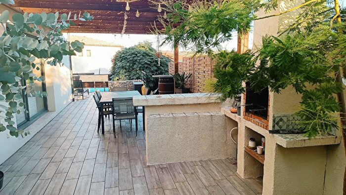 Maisons à vendre et appartements à louer - 1