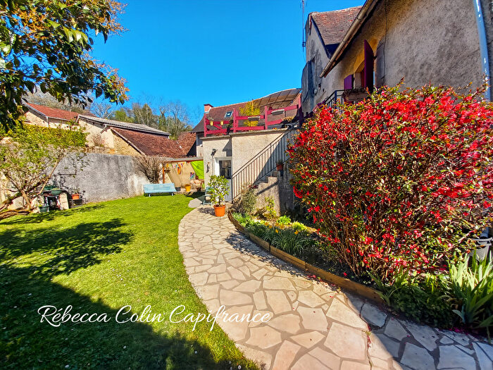 Maison à vendre - Azerat - 5 pièces - 3 chambres