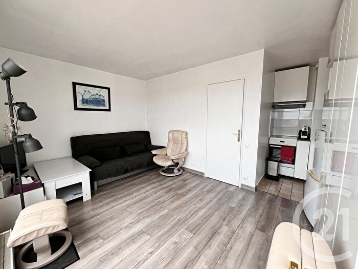 Appartement 1 pièce à vendre - Courbevoie, Hôtel de ville