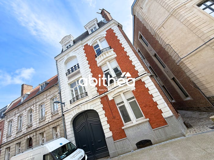 Maison 11 pièces à postalCode, à vendre