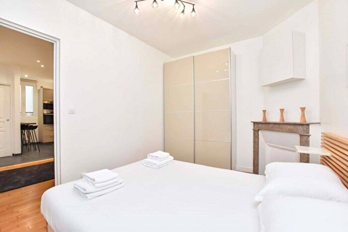 Appartement à louer - Centre Ville-Vieux Puteaux - 1 pièce