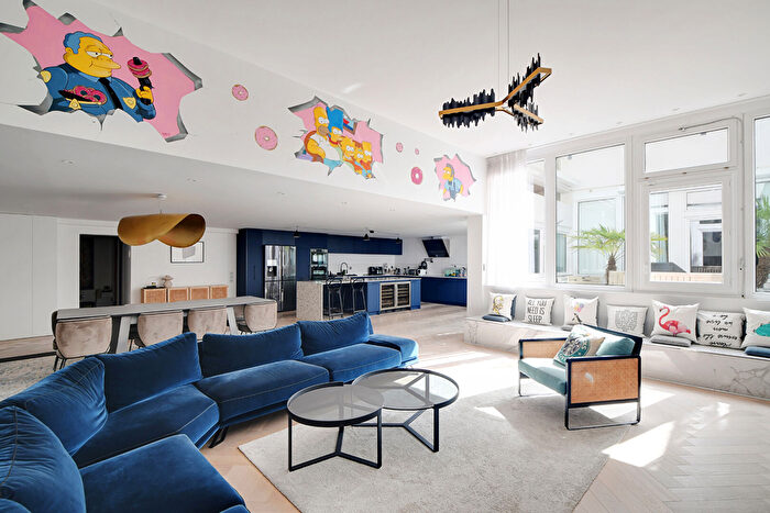 Appartement à vendre - Suresnes, Plateau Ouest - 5 pièces - 3 chambres