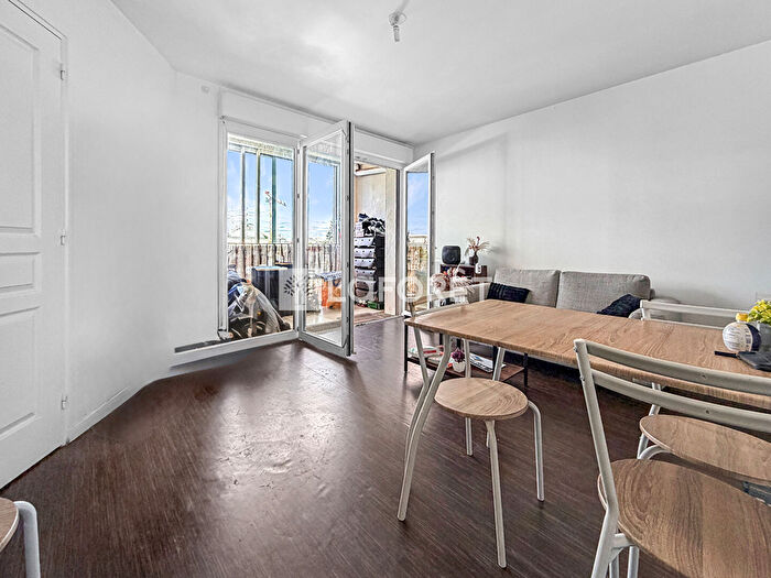 Bezons, Colombier : Appartement 2 pièces à vendre