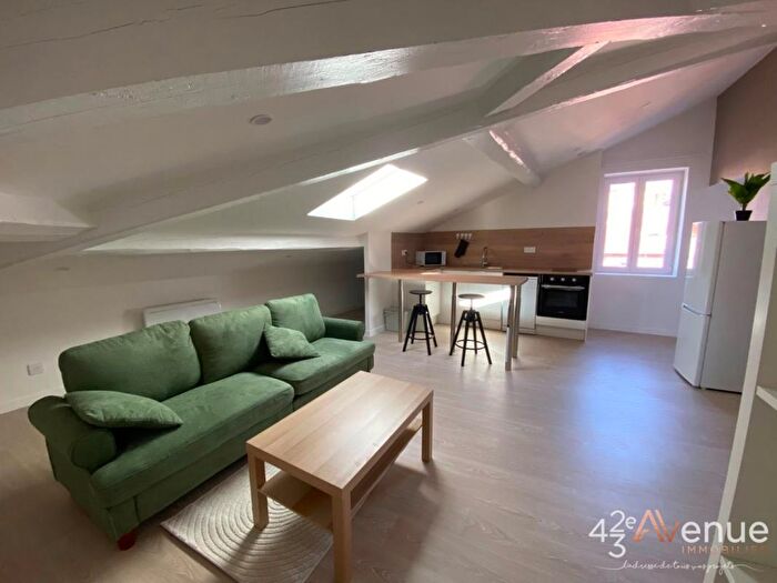 Appartement 2 pièces à Saint-Étienne, Saint-Roch, Vivaraize, Valbenoite, Centre Deux, à louer