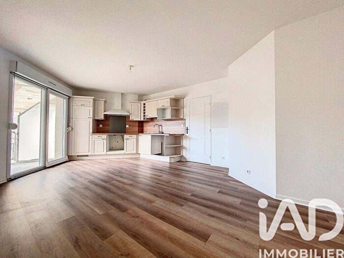 Coteau Nord Ouest Nord, Épernay : Appartement 2 pièces à louer
