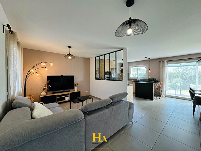 La Laupie : Maison 4 pièces à vendre