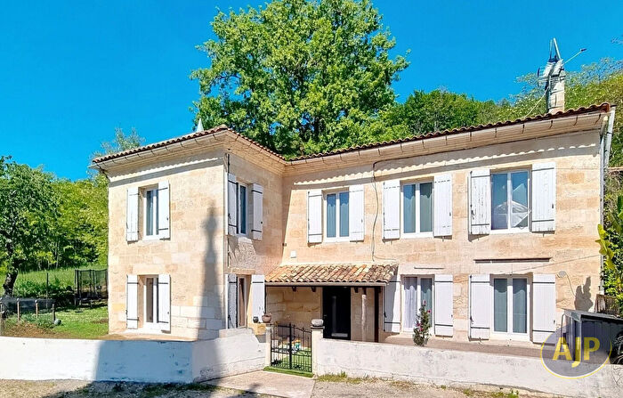 Maison à vendre - Saint-Michel-de-Fronsac - 5 pièces - 3 chambres