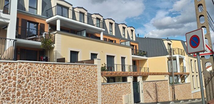 Savigny-sur-Orge, Cherchefeuilles : Appartement 3 pièces à louer