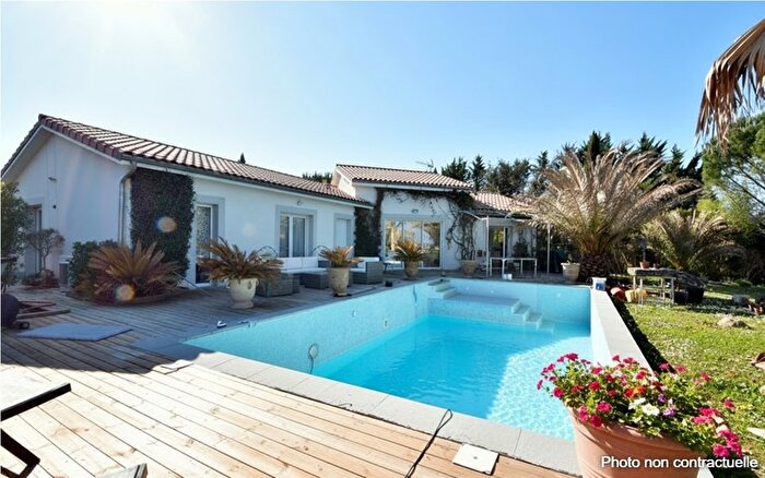 Maison à vendre - Lapeyrouse-Fossat - 6 pièces - 5 chambres