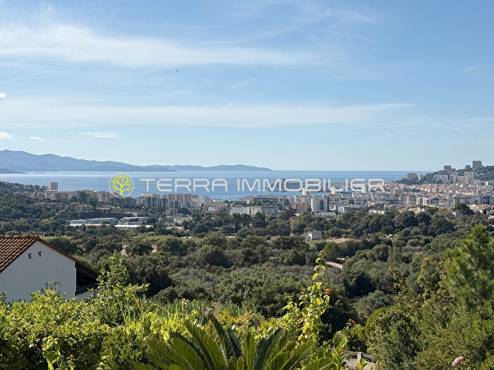 Maison à vendre - Ajaccio, Mezzavia - 4 pièces - 3 chambres