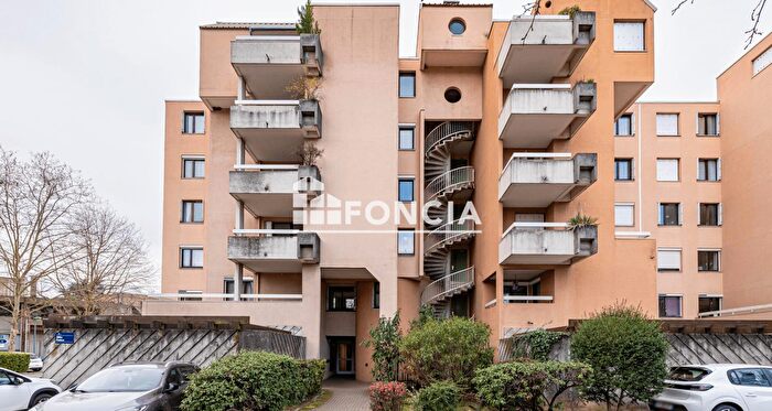 Appartement à vendre - Échirolles, Village, La Commanderie - 1 pièce