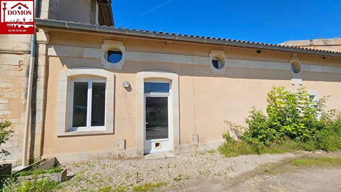 Est, Parempuyre : Maison 3 pièces à louer