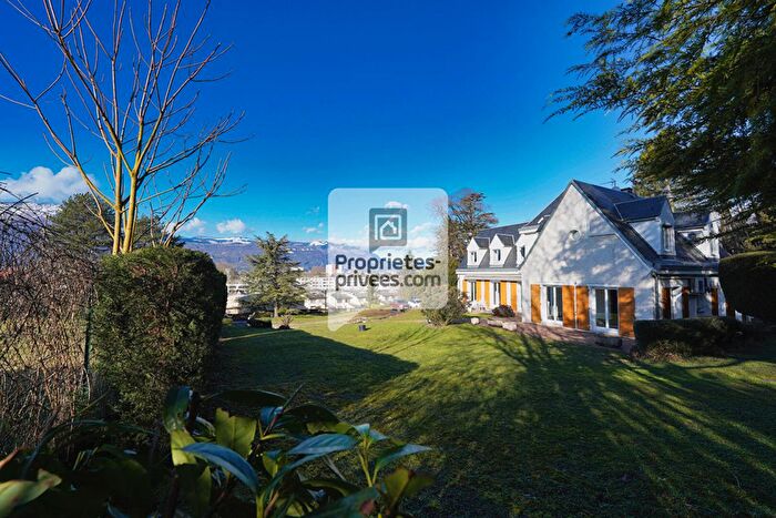 Appartement à vendre - Poisat - 3 pièces - 2 chambres