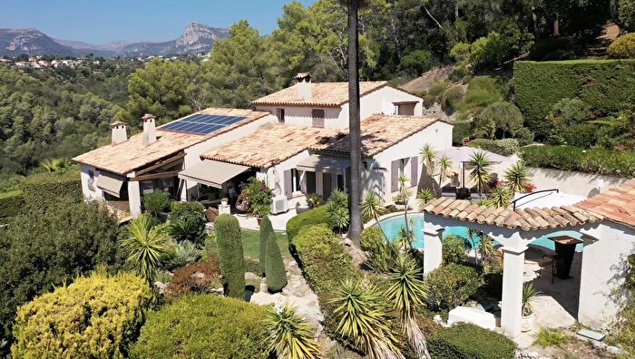 Maison 6 pièces à La Gaude, à vendre