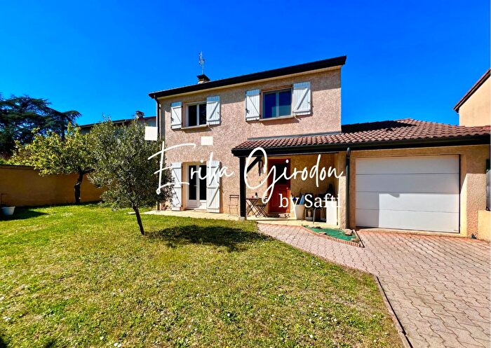 Maison 5 pièces à Miribel, à vendre