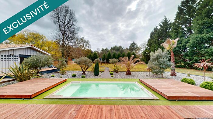 Maison à vendre - Hourtin - 7 pièces - 6 chambres