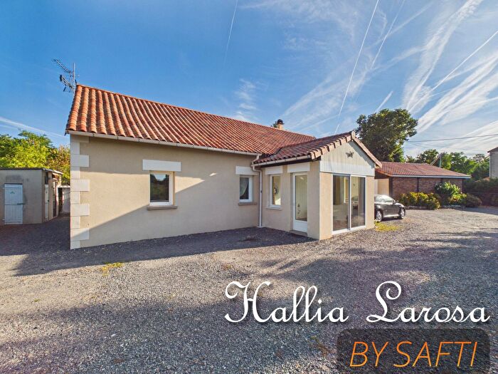 Maison 6 pièces à Montmorillon, à vendre