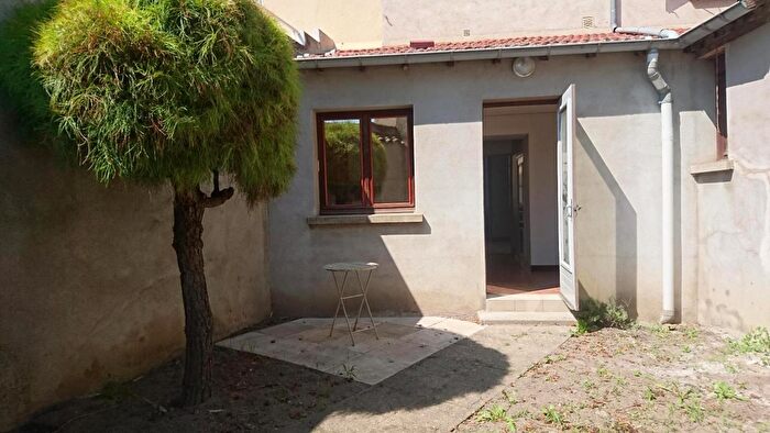 Appartement à louer - Montbrison, Centre-ville - 2 pièces - 1 chambre