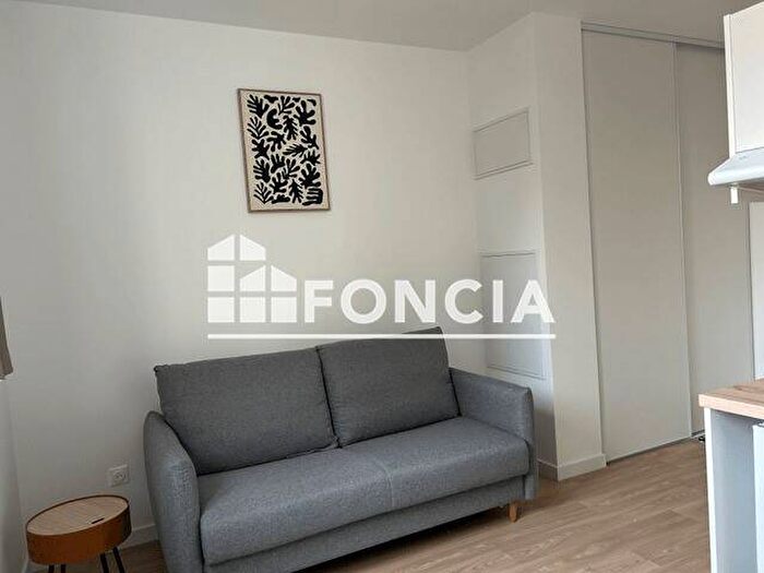 Appartement à louer - Fiacre-Chenault, Orléans - 1 pièce